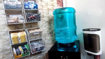 Quarto | Café e/ou cafeteira