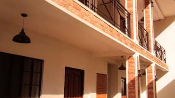 Fachada da propriedade