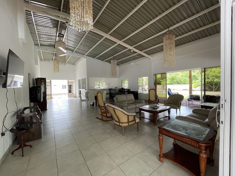 Reyni House - Managua