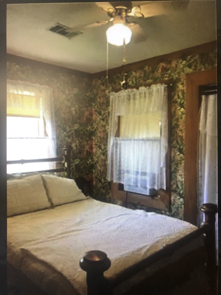 "Blue Bayou" Private Retreat Just Minutes From New Orleans - Lac des Allemands, LA