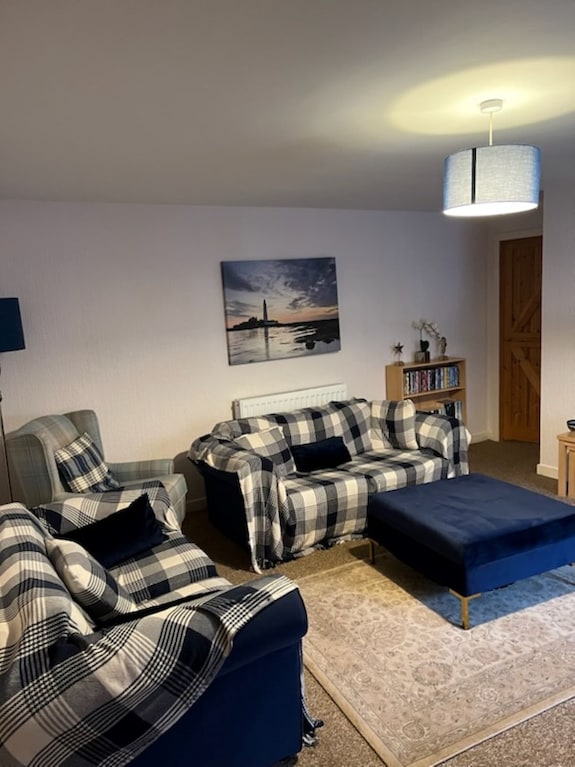 Stable Cottage - Spacious One Level Cottage With Private Courtyard. - Escocia