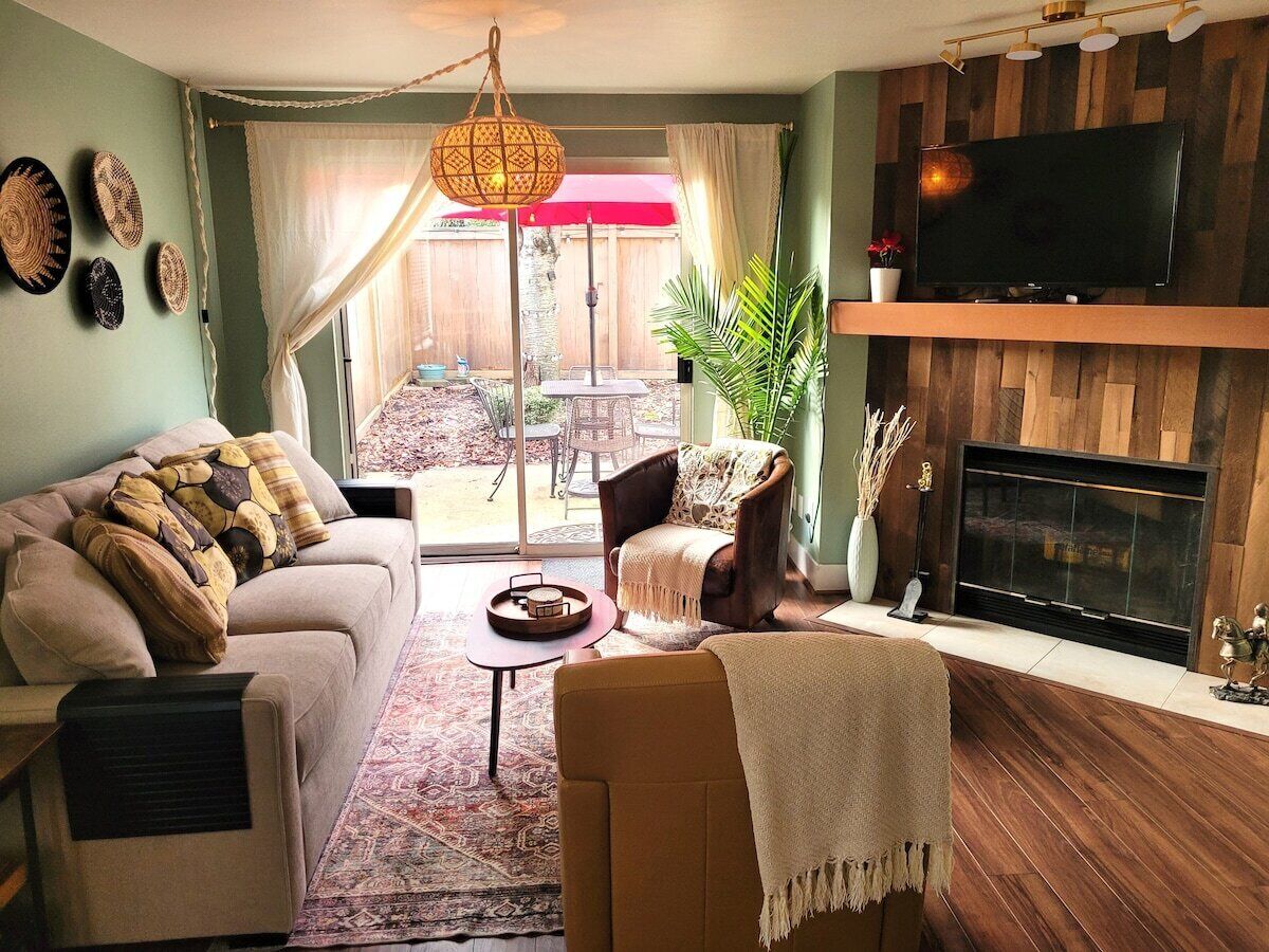 Walk To Everything! Quick Access To The Beach And Downtown Seattle - Seattle