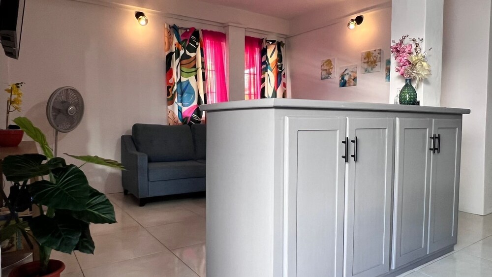 Cozy 2 Bedroom In Peaceful Location - Saint Lucia