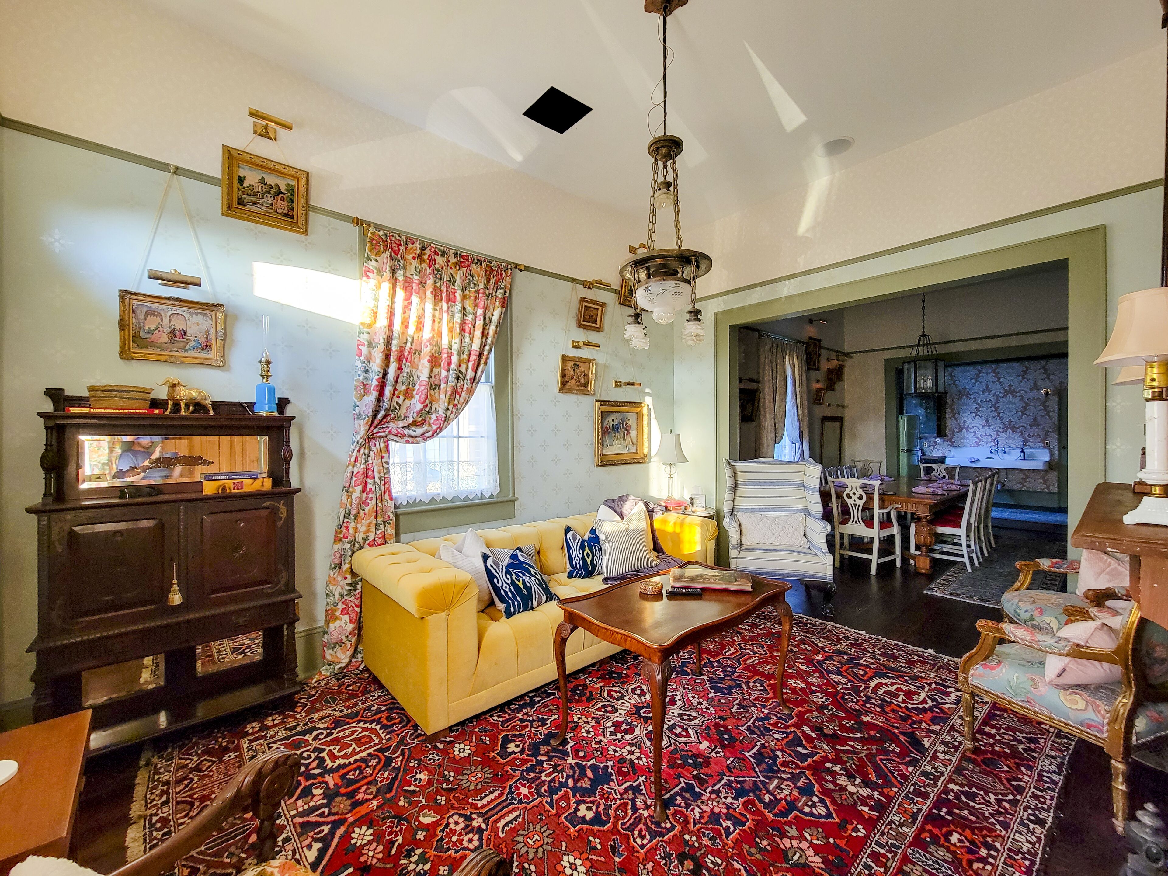 The Harlot House W Salt Pool/spa, 5 Bed 3 Bath, Walkable Neighborhood W Restaur - New Orleans, LA