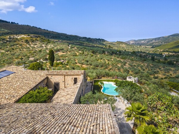 Masseria Fortificata Lo Zafferaneto - Sicile