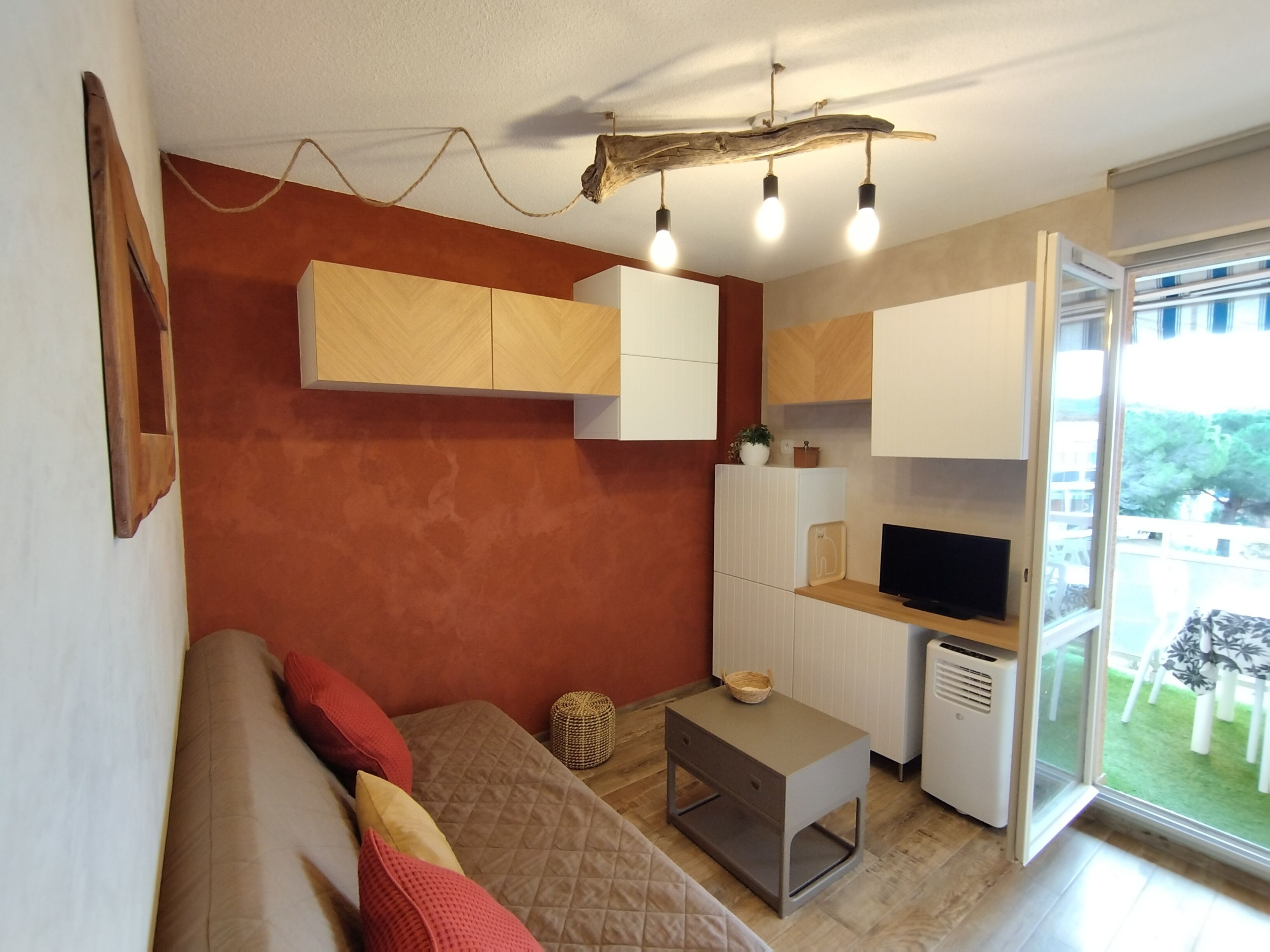 Appartement Avec Terrasse Vue  Jardin, à 8mn à Pieds Des Plages - Bormes-les-Mimosas