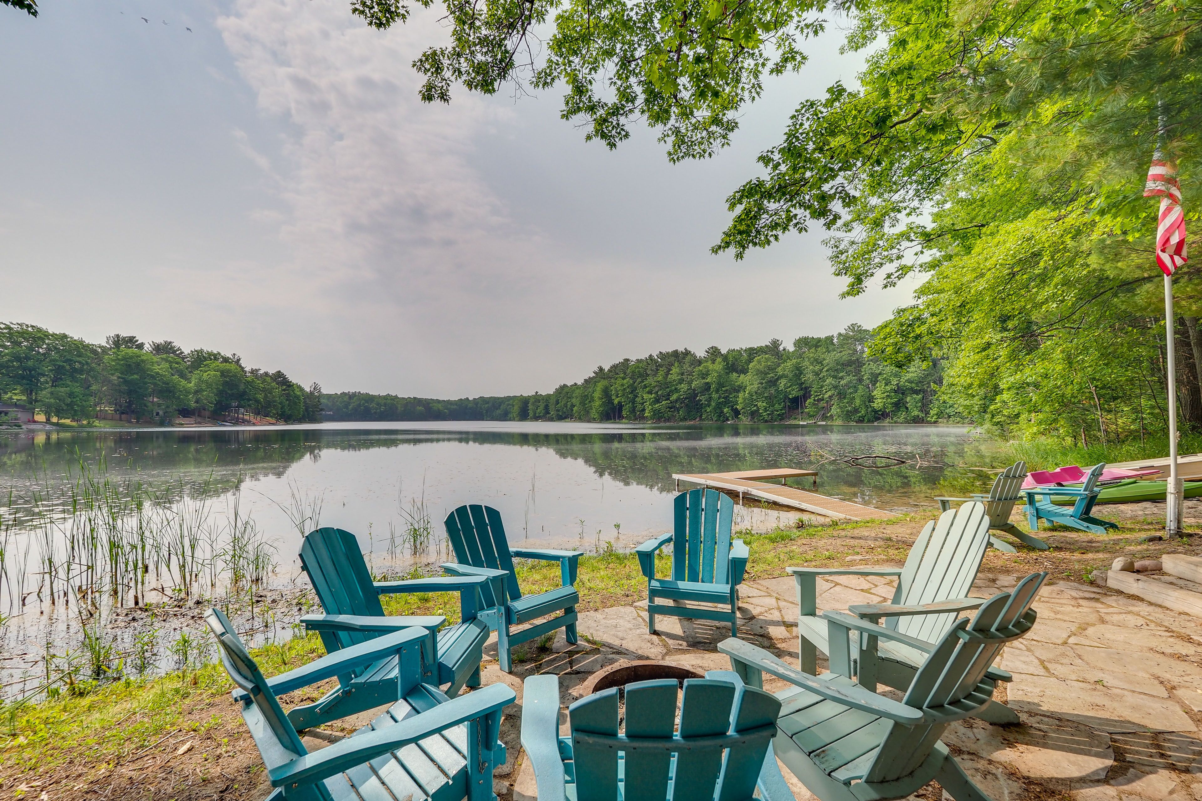 Newly Built Luxury Lakefront Cottage With Sandy Beach, Hot Tub, SUP ...