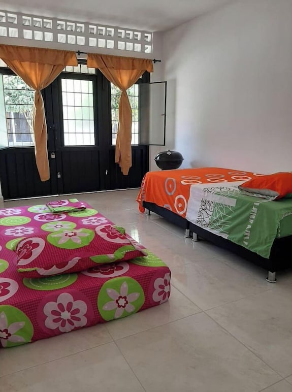 Casa Bien Ubicada Y Con Todas Las Comodidades - Mariquita