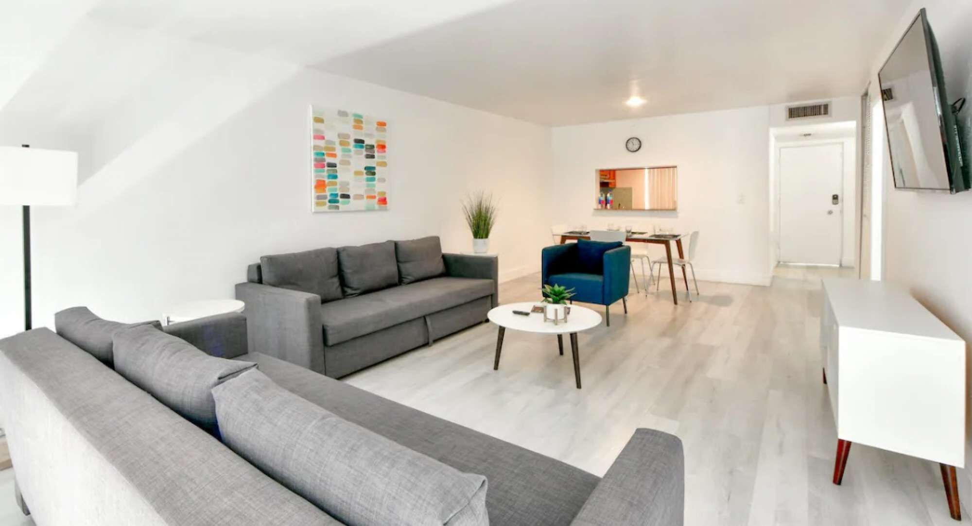 New Designer One Bedroom Apartment At Fort Lauderdale - Fort Lauderdale, FL