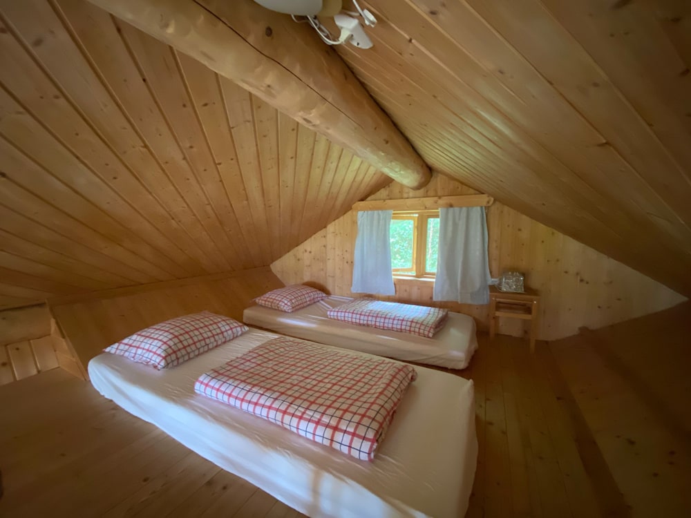 Big Cabin sleeps 2-9 people, open fire place, view of the Sognefjord ...