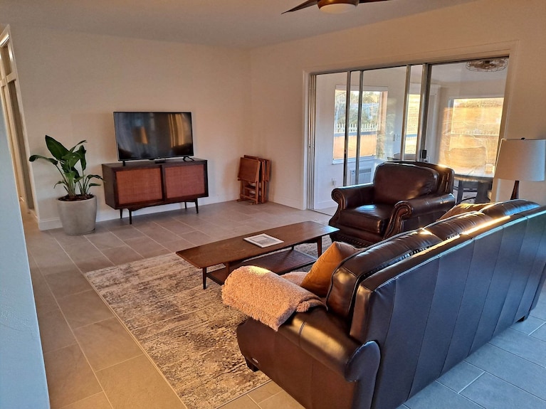 Sandpiper Bay Breeze On A Lake By The Golf Course (Club Med Area) - Port St. Lucie, FL