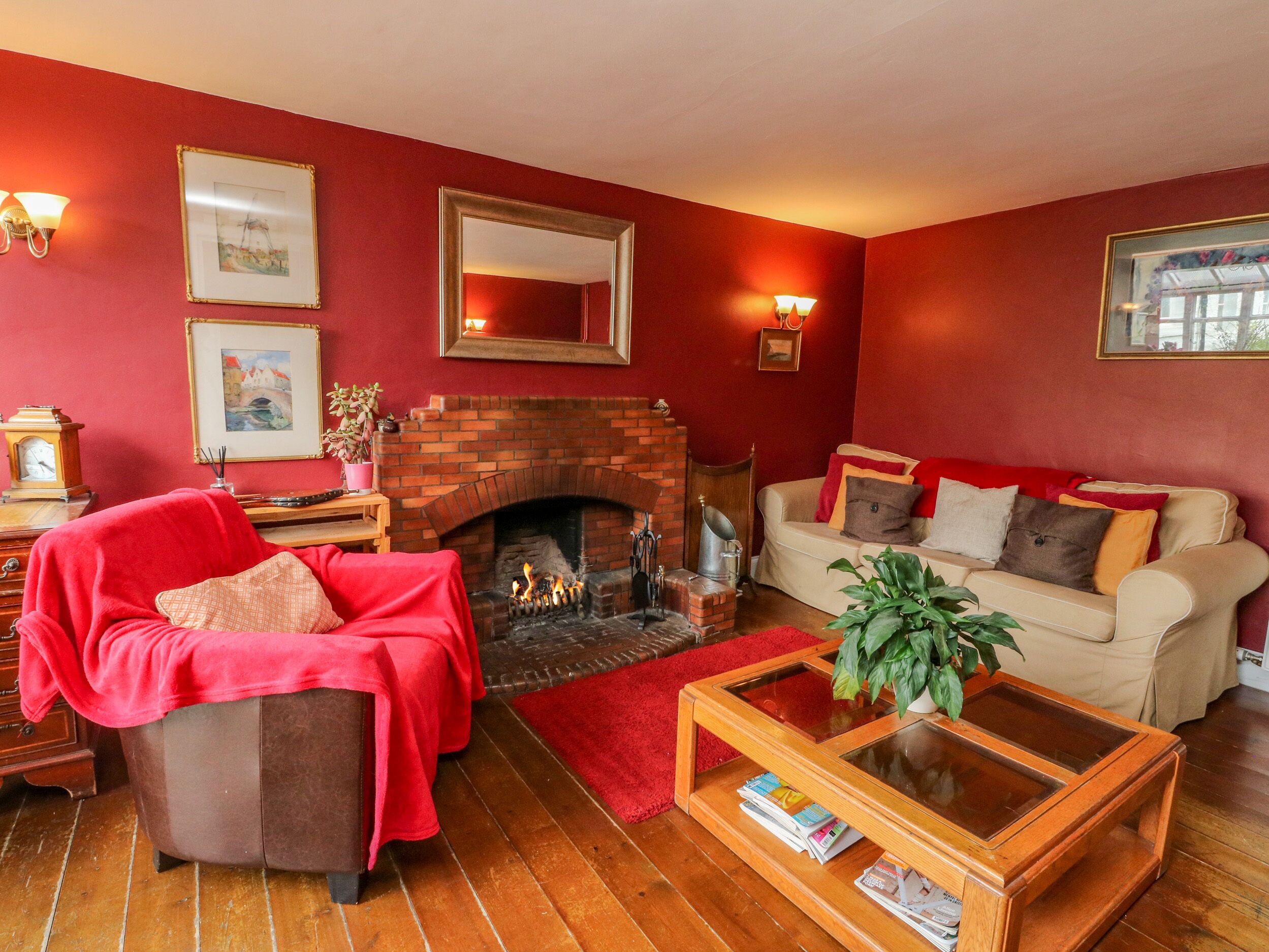 The House At Bridge Of Lochay, Pet Friendly, With Hot Tub In Killin - Killin