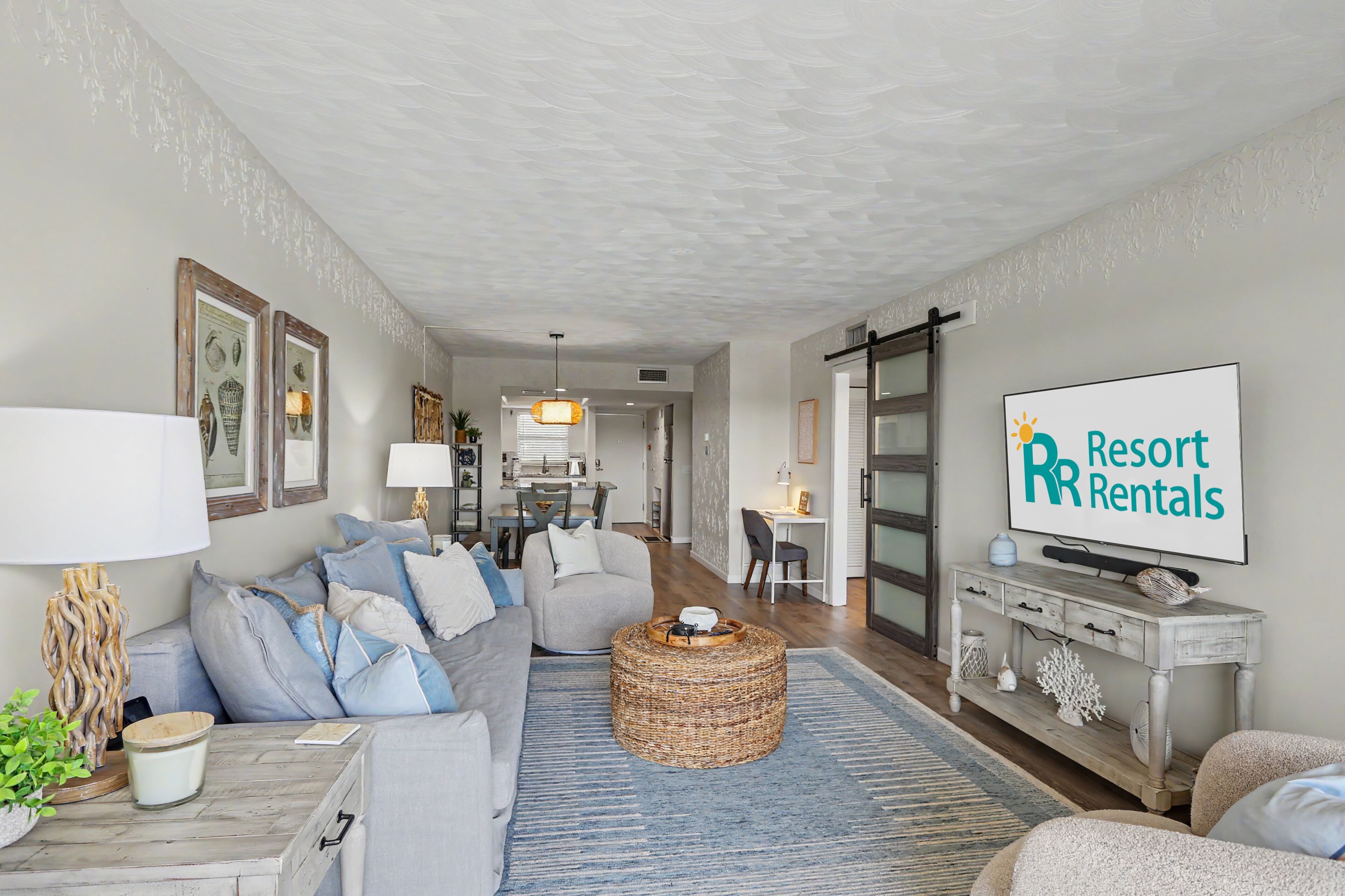 Bayshore Yacht & Tennis 409 -Stunning Condo, Panoramic Views - Indian Shores, FL