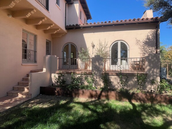 Stunning Spanish Colonial Estate with pool, gardens and ancient olive ...