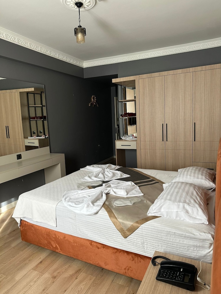 Metros Hotel - Mezitli