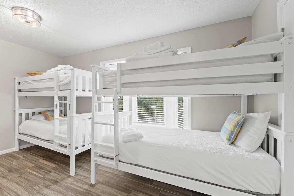 Sought after Seacliffs Community! - Cape San Blas | Vrbo