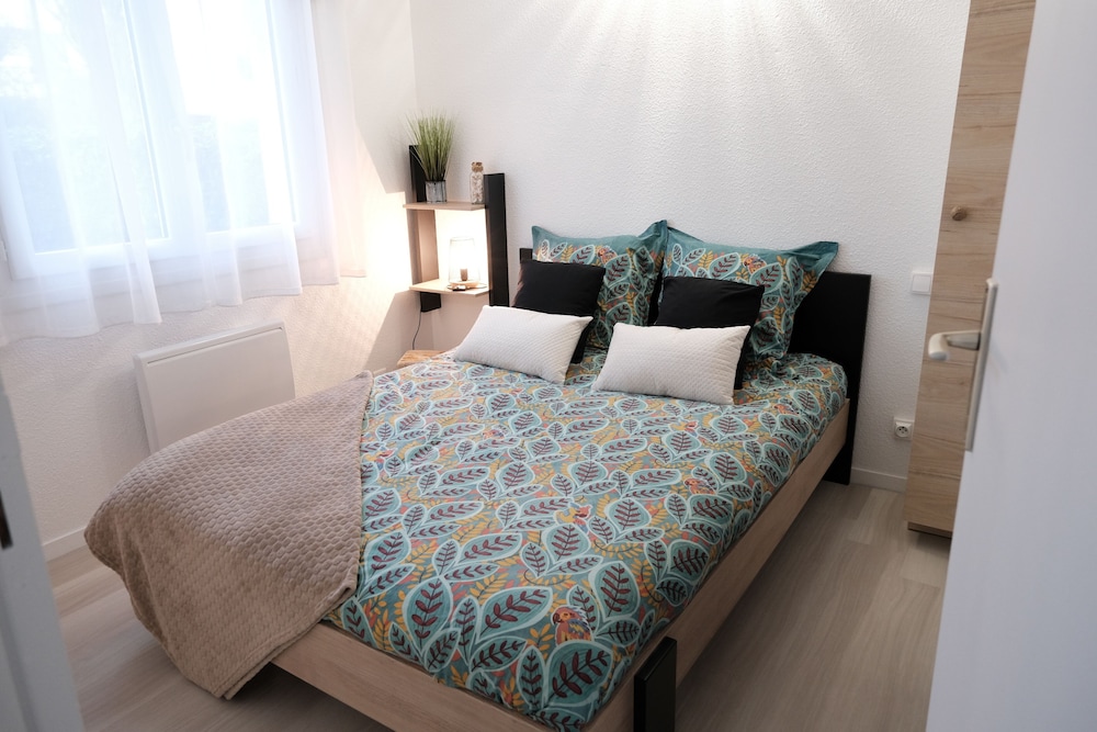 T2 Apartment With Garden, Royan, Near Seafront - Royan