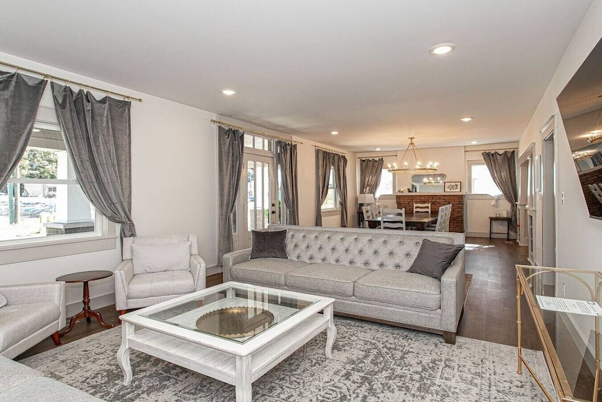 5br Happy Holler Home >3 Min To Downtown + Deck - Knoxville, TN