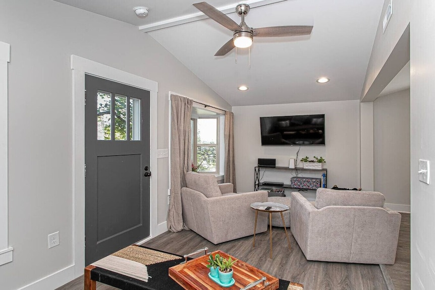 Modern 2 Bedroom Home In West Knoxville - 녹스빌