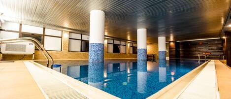 Piscina interna