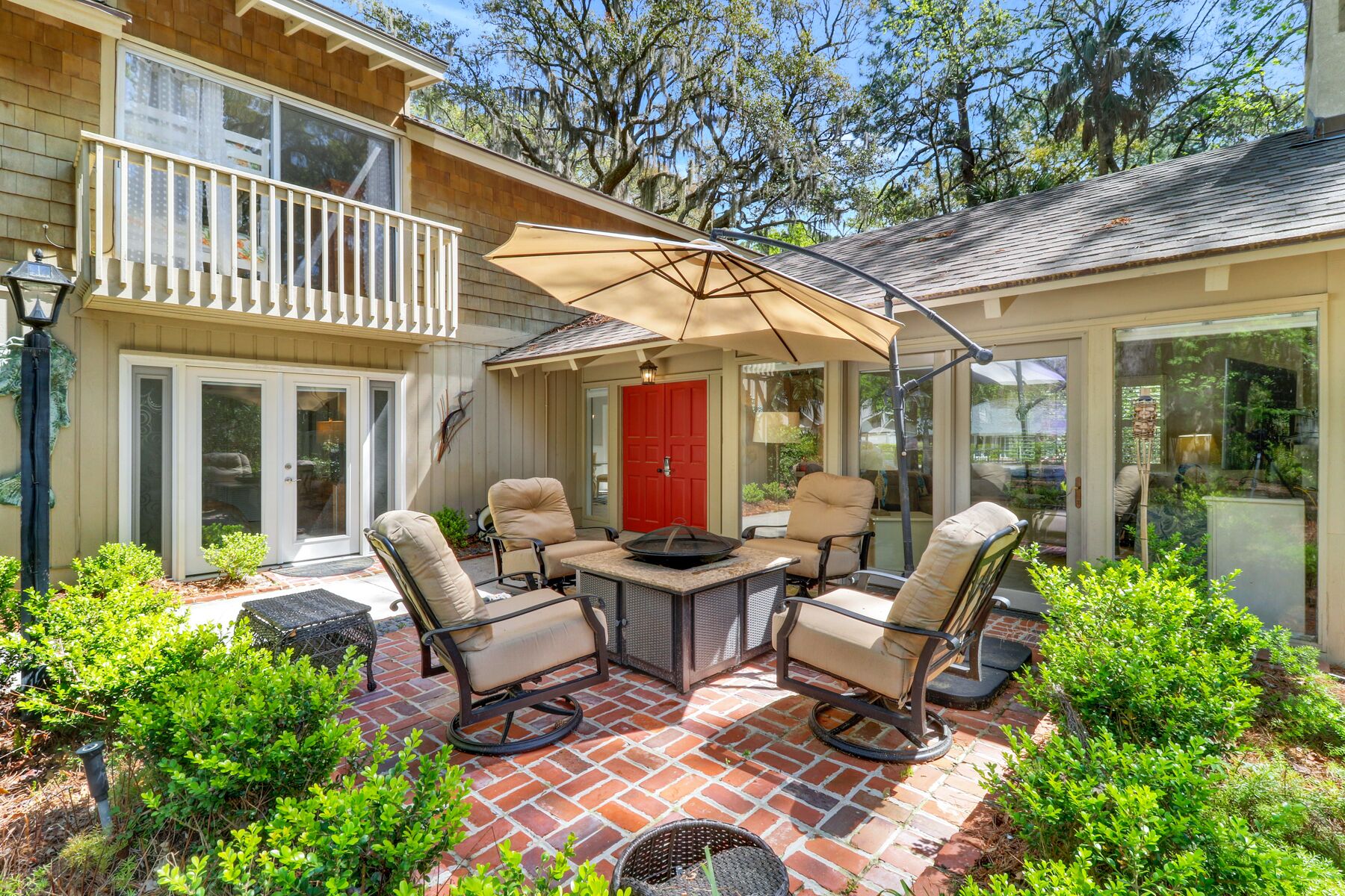 28 Battery Road ~ Pet Friendly | Short Walk to the Beach | Fenced Yard ...