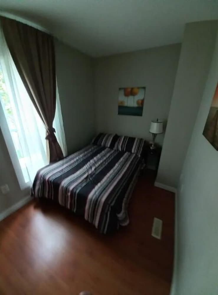 Niagara Falls Dream Family Retreat 3 Bd 2 Ba Apartment - Niagara Falls