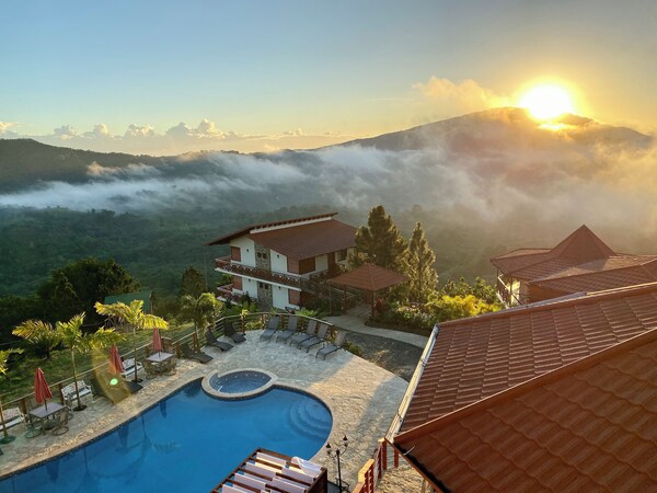 Fabulous Village & Resort - Dominica