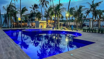 Piscina exterior