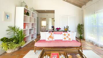 Casa, 2 quartos | Sala de estar | Smart TV