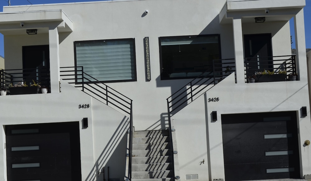 Dimond Abode Vacation Rental 3428 - Alameda, CA