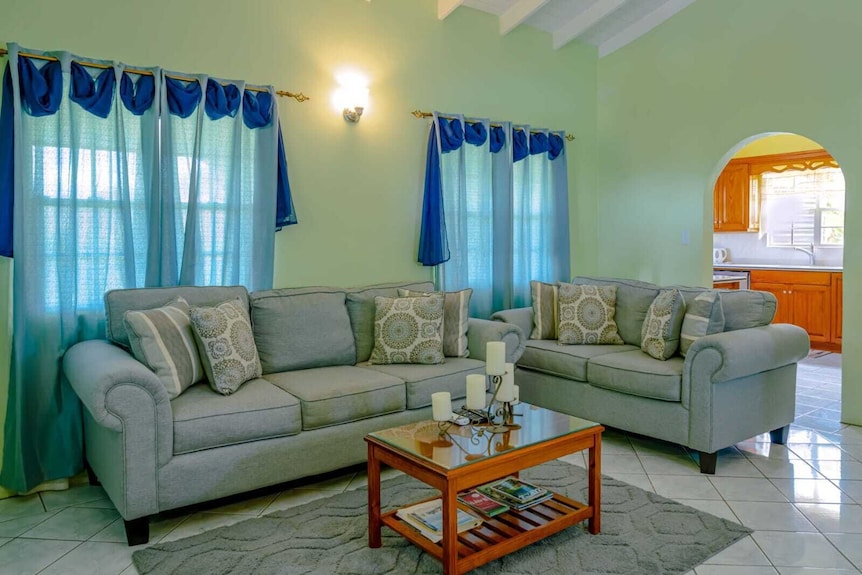 Two Bedroom, 2 Bathroom House In A Tropical Palm And Garden Setting. - Antigua and Barbuda