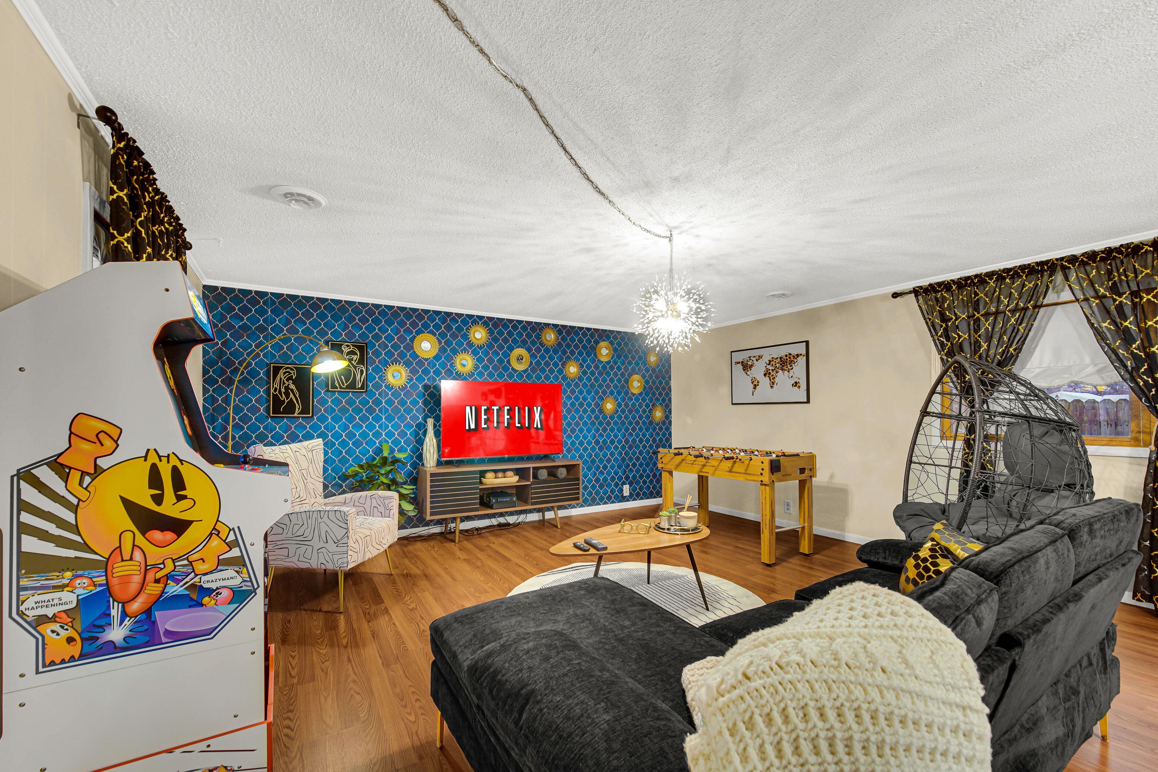 Vip! Luxury 4bd 5min To Lake Michigan Beach Big Pool With Heater!! - LaPorte County, IN