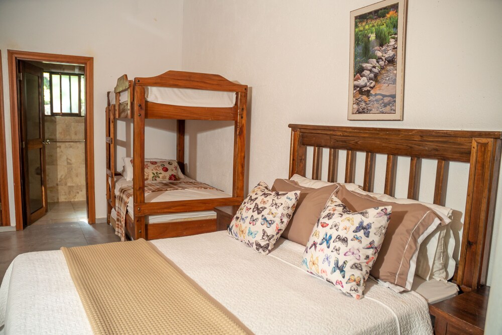 El Salto Cabin family tipo B #1 - Paso Bajito | Vrbo