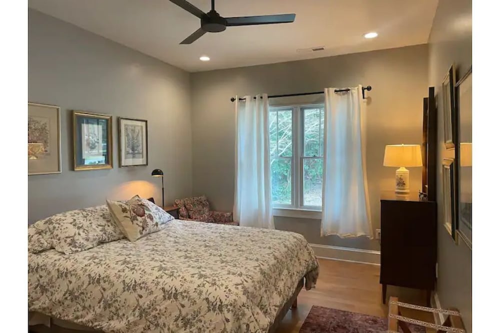 New! Charming Cottage On Forest Hills Estate - Wilmington, NC