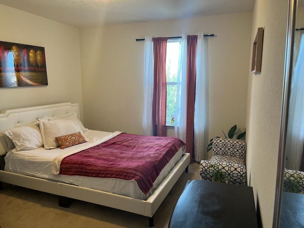 Ideal place to work and rest with a private room. - Travis County | Vrbo