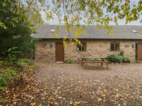 Honeysuckle Cottage - Cotswolds