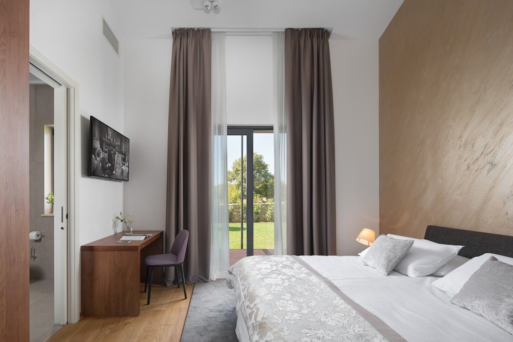 Luxury Villa Art Zen Istria With Outdoor Pool, Heated Indoor Pool And Sauna - Bale