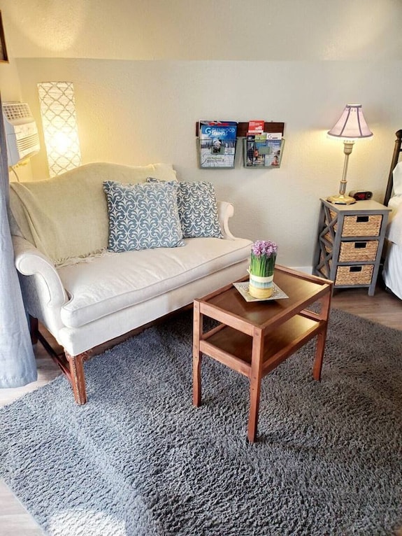 Cabin 13 - Cozy Rustic-luxury A-frame W/ Kitchen - Glenwood Springs, CO