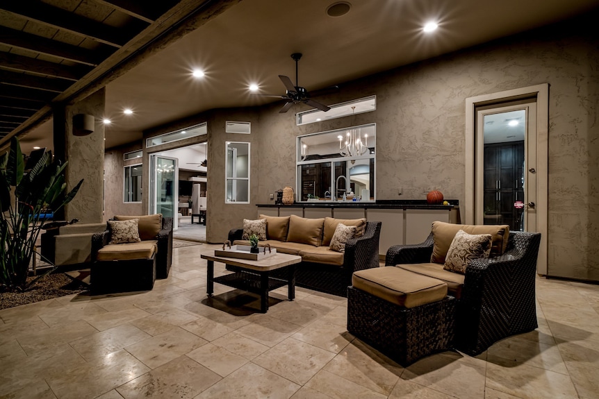 Mini Resort! Heated Pool And Spa, Pickleball Court, Putting Green - Mesa, AZ