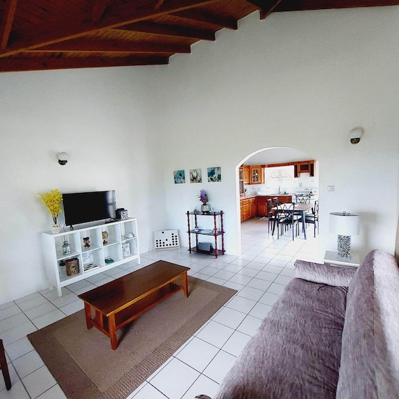 Mango Delight - 3 Bedroom Caribbean Vacation Home - Saint Kitts and Nevis