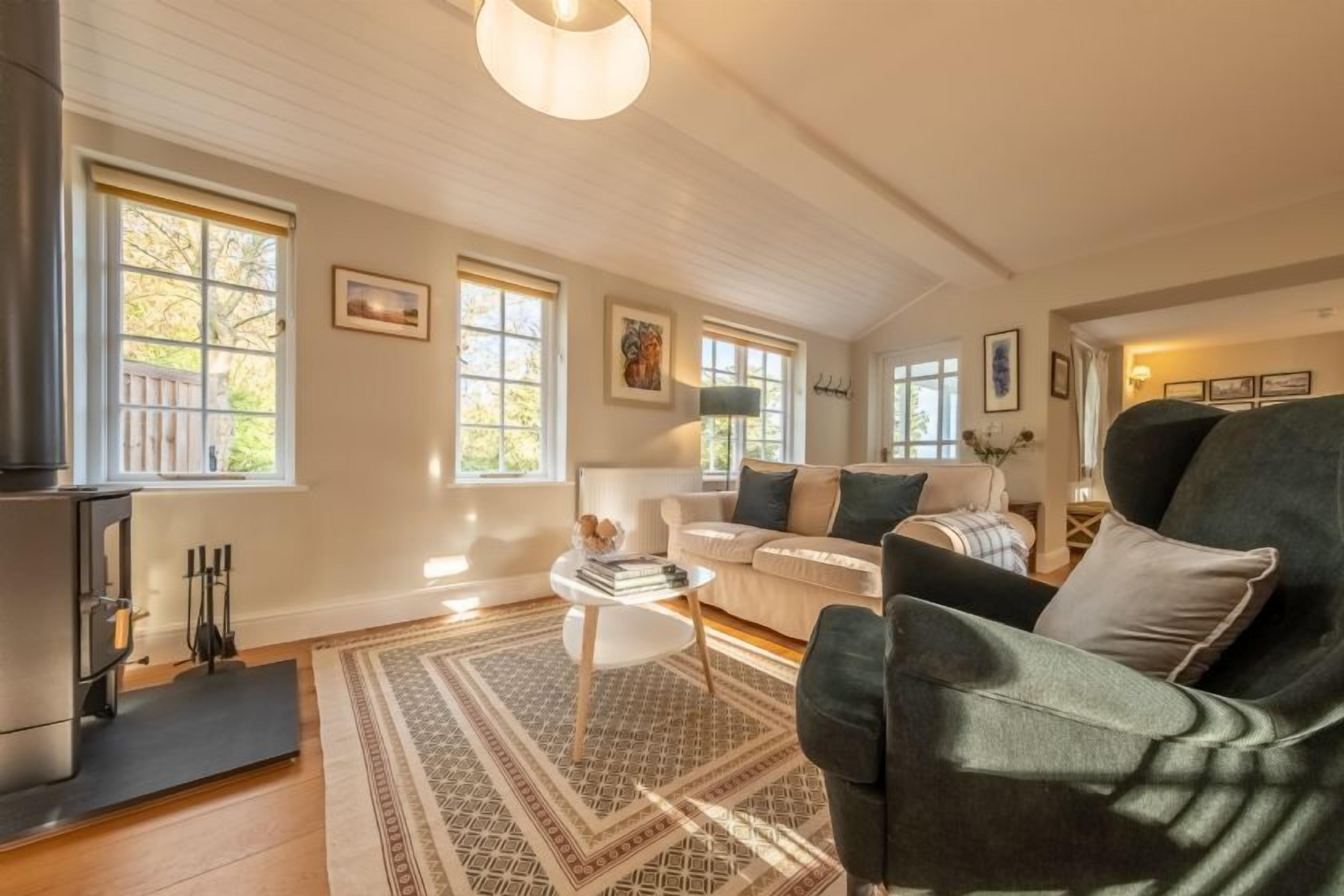 Bell Tower Cottage, Little Henny - Essex