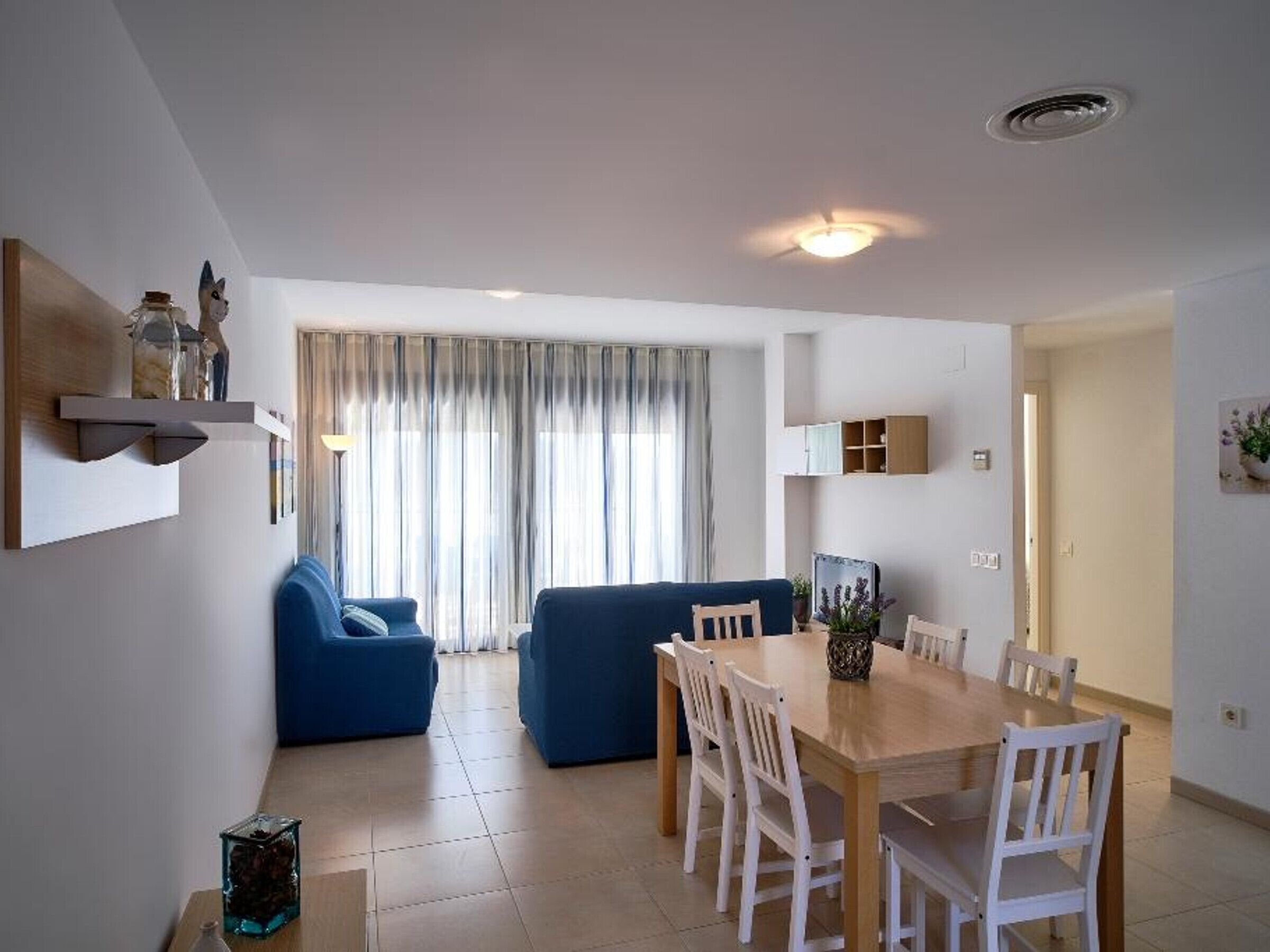 Stylish Ground Floor Apartment With Pool, 150m From Beach - L'Ametlla de Mar