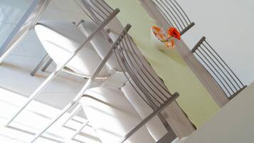 Apartamento | 1 quarto, berços grátis
