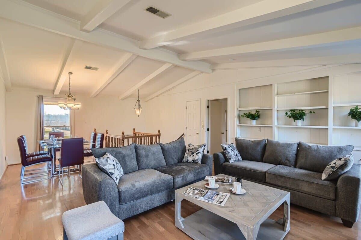 Huge Rustic Farmhouse | Game Rm, Fire Pit, Bbq!-ta - Franklin, TN