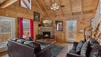 Cabana, 3 quartos | Área de estar | Smart TV 50 polegadas com canais a cabo, TV