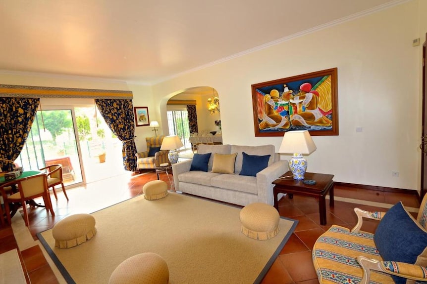 Superb Vilamoura Villa | Estrelicia | 4 Bedrooms | Walking Distance To Beach - Vilamoura