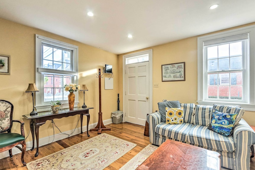 Townhome In Leesburg Historic District! - 利斯堡