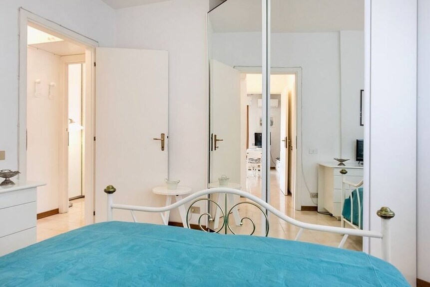 S273 - Sirolo, Comfortable Three-room Apartment With Air Conditioning - Sirolo