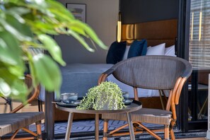 Suíte estúdio premium | Roupas de cama premium, camas com colchões pillow-top, frigobar