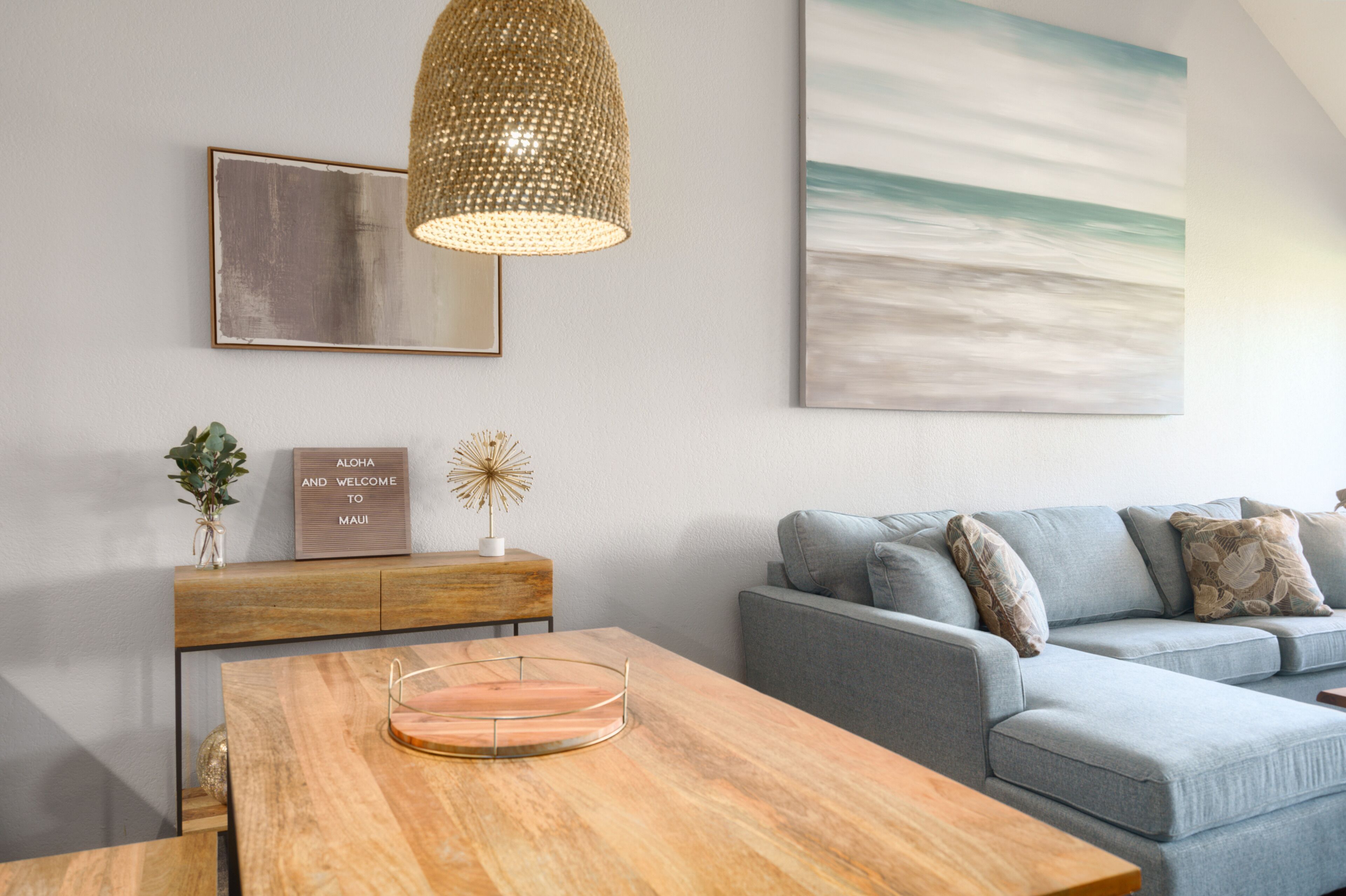 Beautiful Brand New Remodel-ocean Views-sleeps 8-ac-well Equipped - Maui, HI